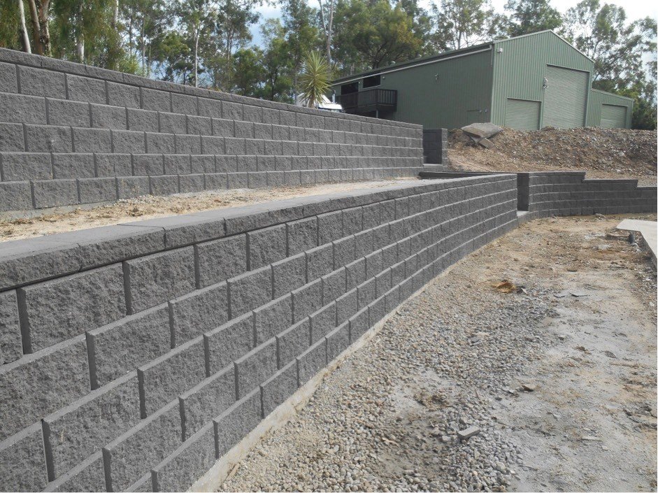 TOTAL Retaining Wall Construction Contractors